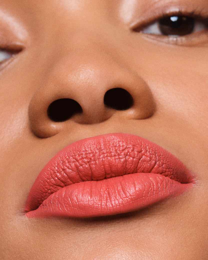 VELVET BLUR Matte Lipstick Balm – SIMIHAZE BEAUTY